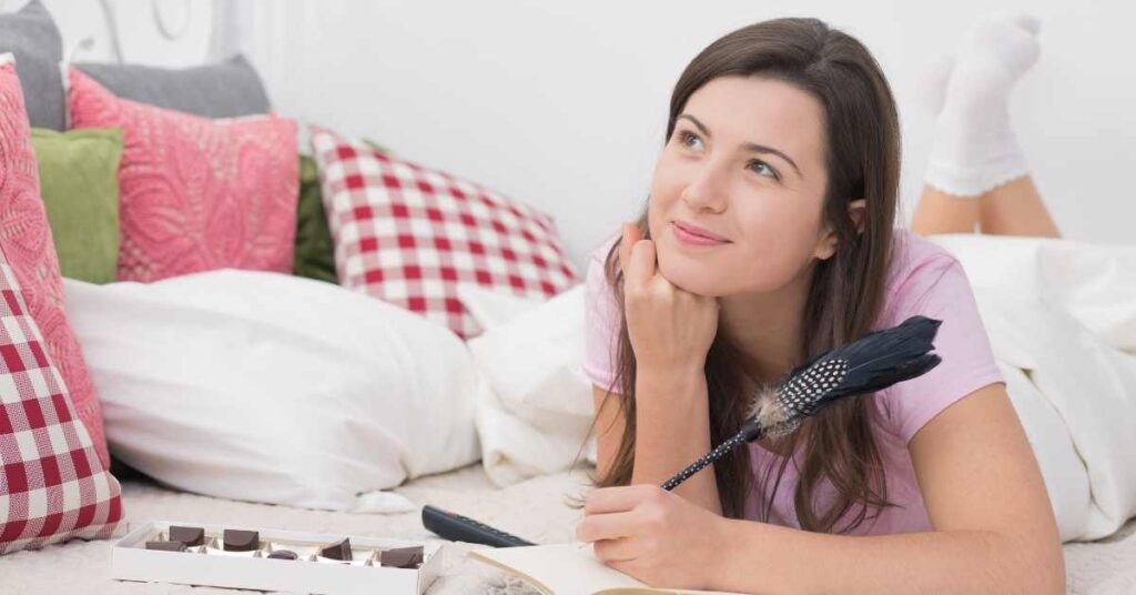 30 Best November Journal Prompts | Lifegram