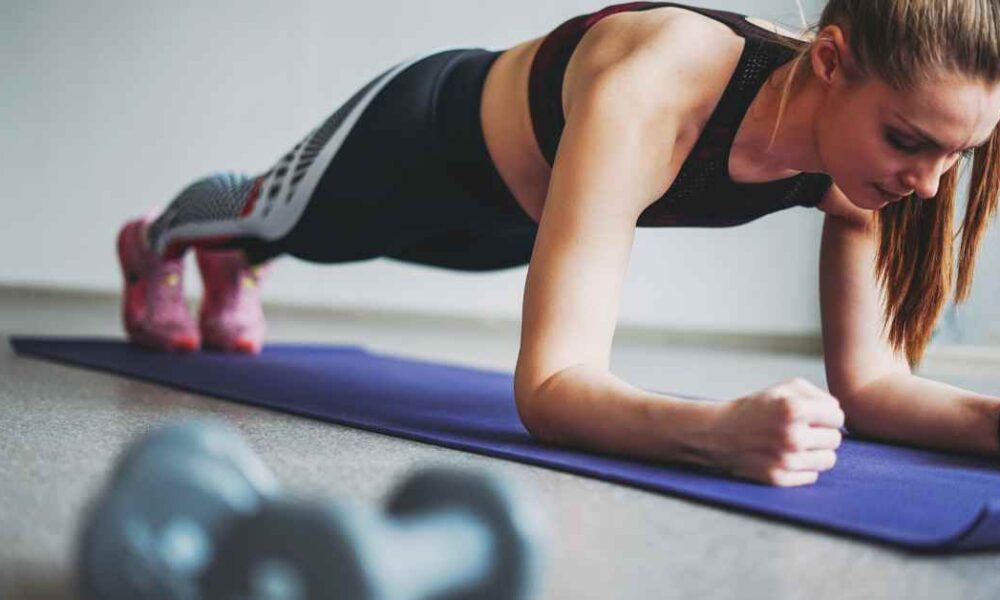 5 Day Workout Routine for Women to Get Strong and Toned